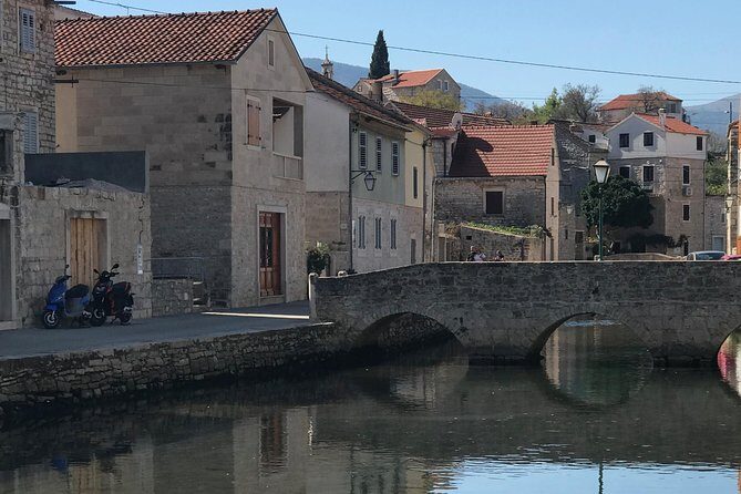 Hvar Wine tasting small group experience - FAQs