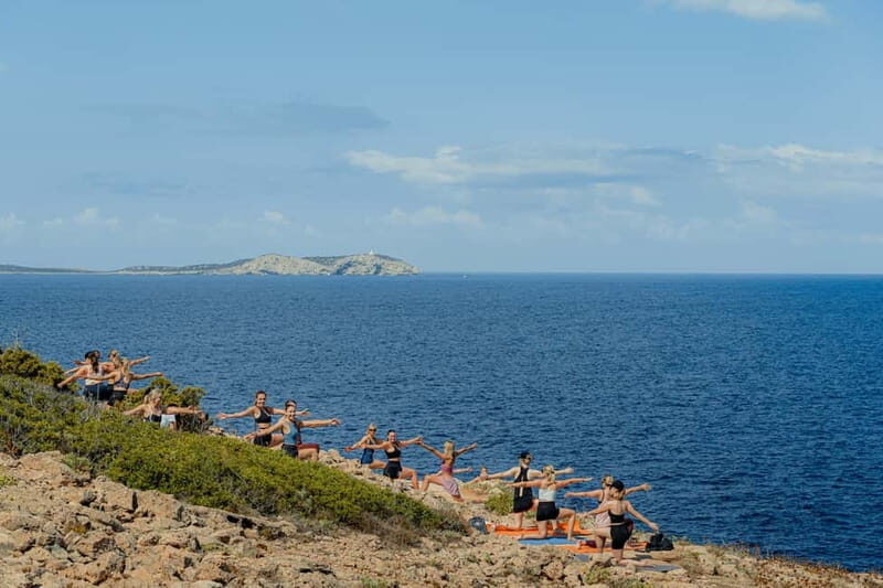Ibiza: Ocean-Side Yoga Session with Breakfast - Key Points