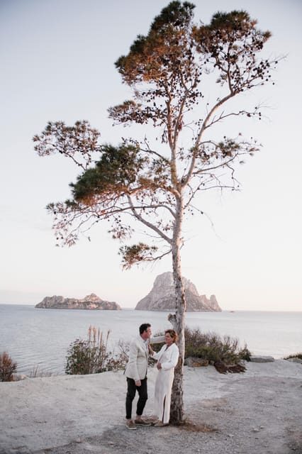 Ibiza: Photoshoot at Es Vedrá panoramic viewpoint & sunset - The Experience in Detail: Breaking Down the Itinerary