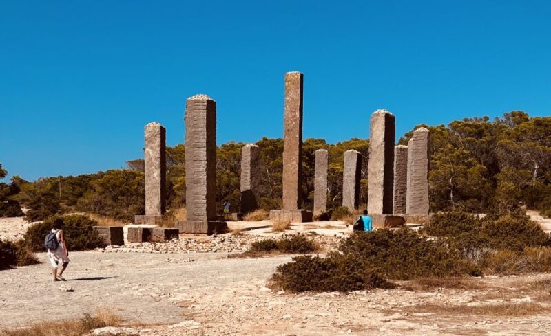 Ibiza: Secret Spots Island 4X4 Tour by Land Rover Defender - Discovering the Hidden Side of Ibiza