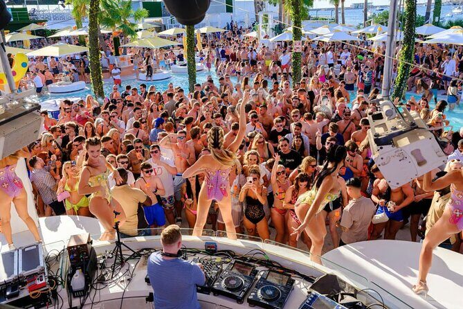 Ibiza Sunset Boat Party with 3 Hours Open Bar plus 3 Club Entries - Meeting Points & Logistics