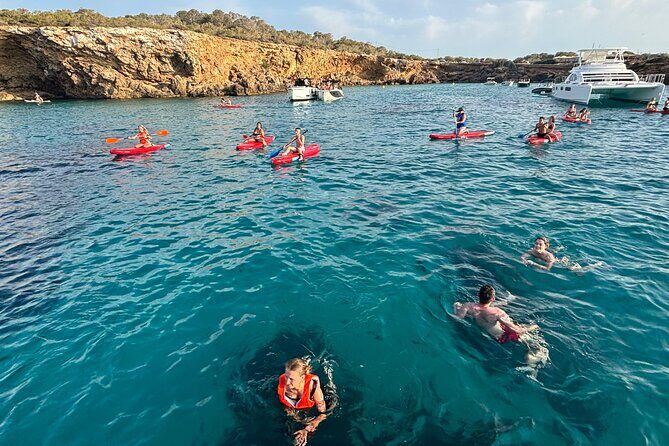 Ibiza Sunset Boat Trip Tapas and Open Bar - Atmosphere and Crew