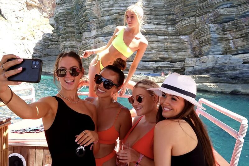 Ibiza: Sunset Boat Trip with Snorkeling, Kayaking, & Drinks - FAQ