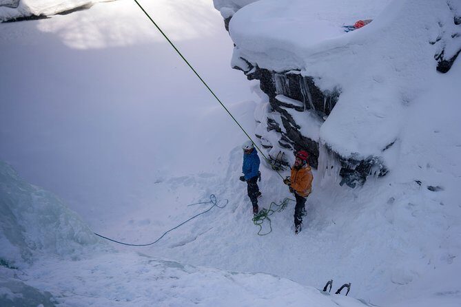 Ice Climbing Experience with Certified Guide - FAQ