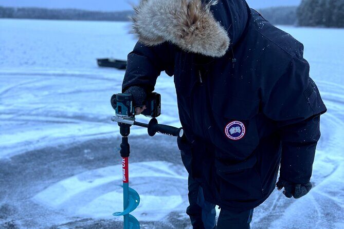 "ICEBREAKER" Ice Fishing VIP Private Tour - Key Points
