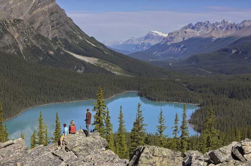 Icefield: Icefield Parkway, Bow Lakes & Peyto Lakes Day Tour - FAQ
