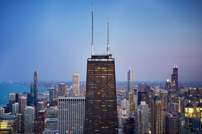 Iconic Action Film and Movie Locations 1 Day Tour in Chicago - Practical Tips for Participants