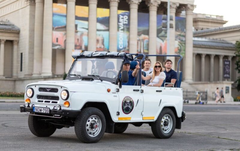 Iconic Budapest tour with Classic Russian Jeep and G-Wagon - Key Points
