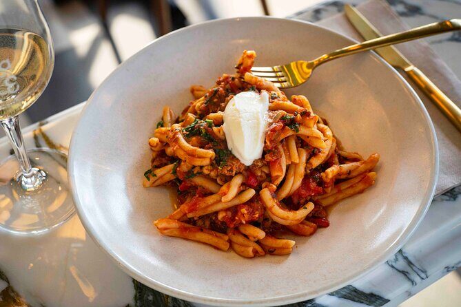 Iconic Eats of Calgary Food Tour - Key Points