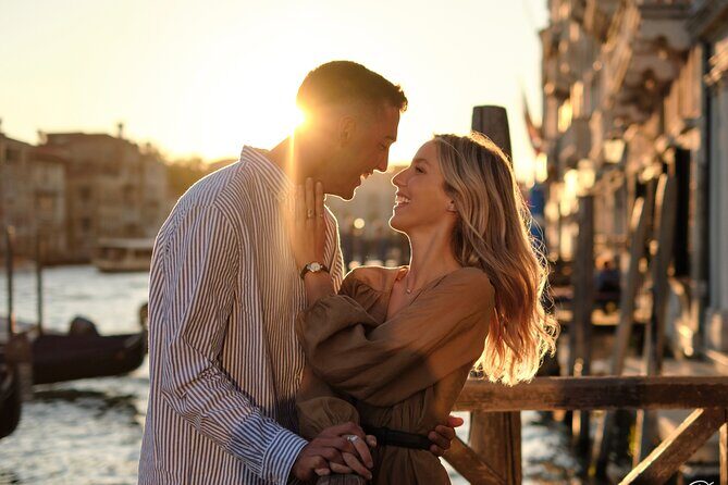 Iconic Photos and Adventure in Venice - FAQ