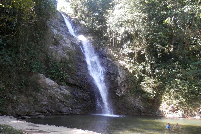 iconic waterfall tour - Authentic Experiences and Past Traveler Insights