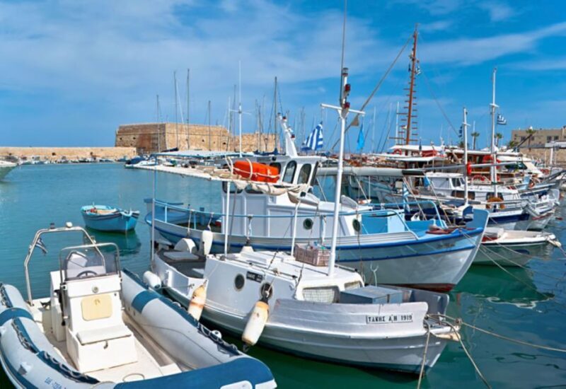 Ierapetra: Knossos Palace and Heraklion Guided City Tour - What to Expect on the Tour