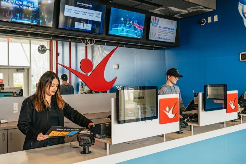 iFLY Kansas City First Time Flyer Experience - The Sum Up