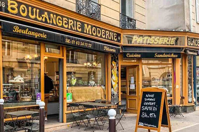 Île de la Cité Guided Tour & assistance Notre Dame entrance - What’s Included and What’s Not