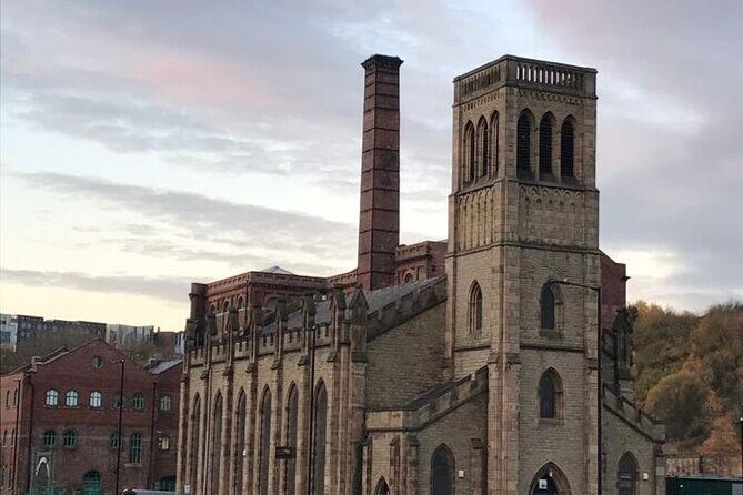 Immersive Murder Mystery in Sheffield - Outdoor Escape Experience - A Closer Look at the Sheffield Murder Mystery Outdoor Escape