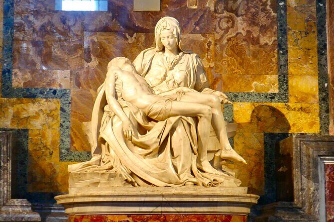 In-depth Guided Tour of St. Peter's Basilica & Square - Key Points