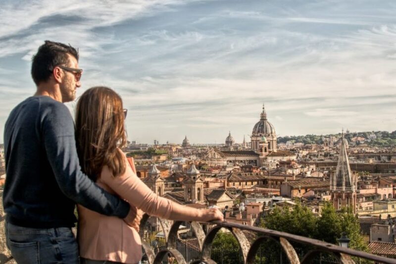 In Rome like a star: e-bike tour with photo shoot - Key Points