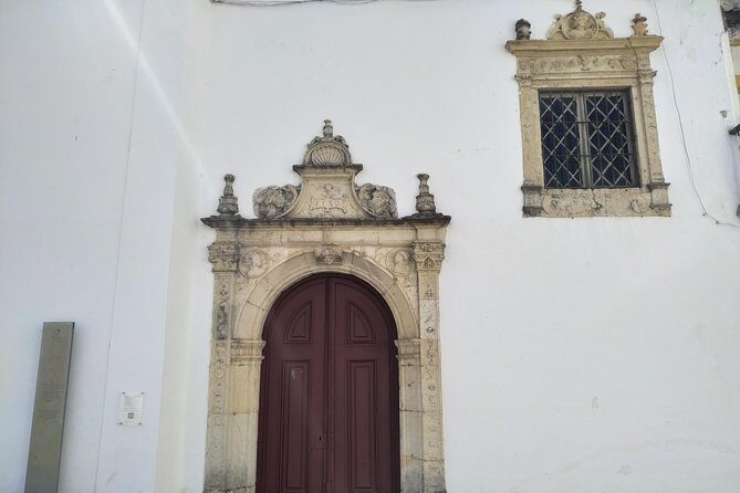 In the Heart of the City: Get to know the history of Tomar and taste local Tapas! - Who Is This Tour Best For?