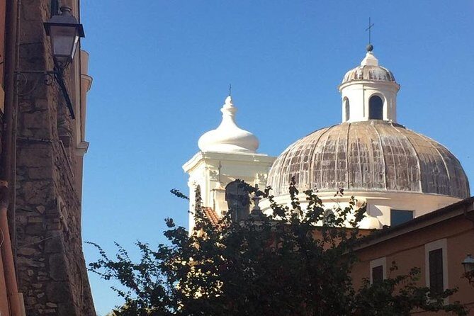 Incitur tours Civitavecchia with you! Walking Tour - A Closer Look at the Tour Itinerary