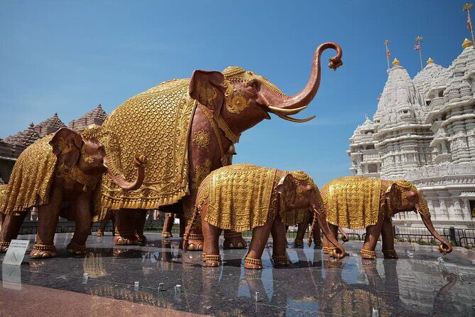 Indian Temple and Chinese Garden Tour - Key Points