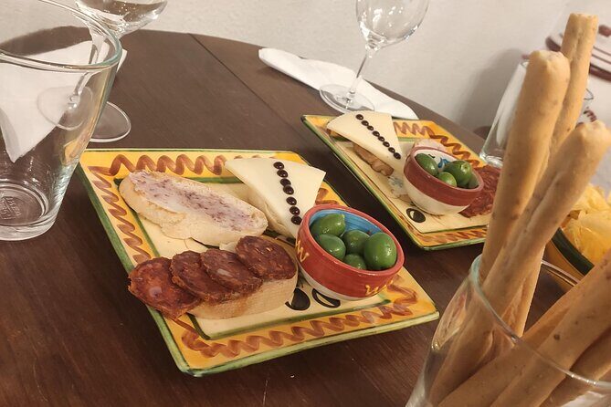 Indulge in Cordoba: Local Wines & Tapas Tasting - FAQ