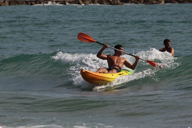Initiation or guided tour in Kayak through the Bay of El Campello (Alicante) - Practical Considerations