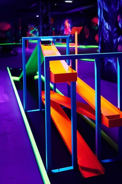Innsbruck: 3D Mini Golf with Dazzling Light Effects - What the Reviews Say