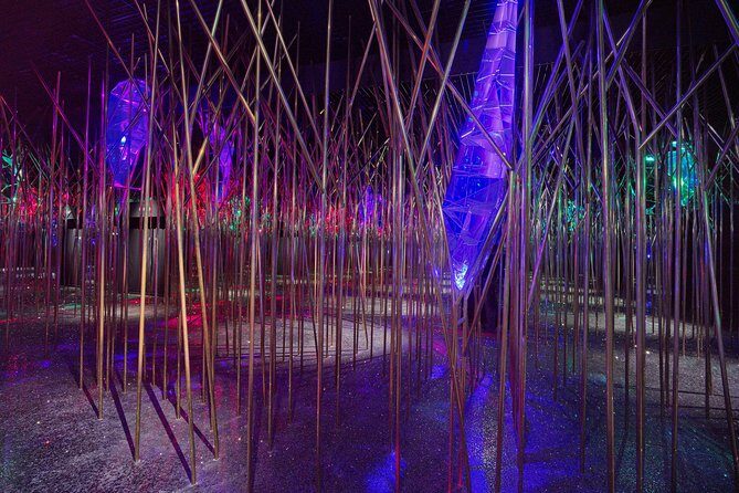 Innsbruck and Swarovski Crystal Worlds Private Tour from Salzburg - The Bottom Line