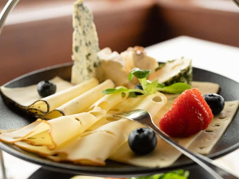 Innsbruck: Breakfast with Prosecco and Panoramic Views - The Prosecco: A Sparkling Start