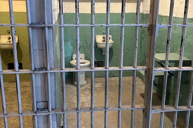 Inside Alcatraz Ticket with a San Francisco E-Bike Rental - FAQ