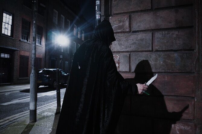 Interactive Jack the Ripper Night Walk: London's Murder Mystery - An In-Depth Look at the Tour Experience