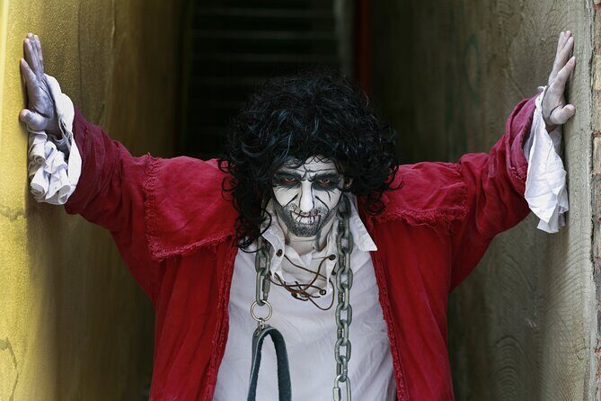 Interactive Street Theatre Crimes in New France - The Sum Up: Who Should Consider This Tour?  