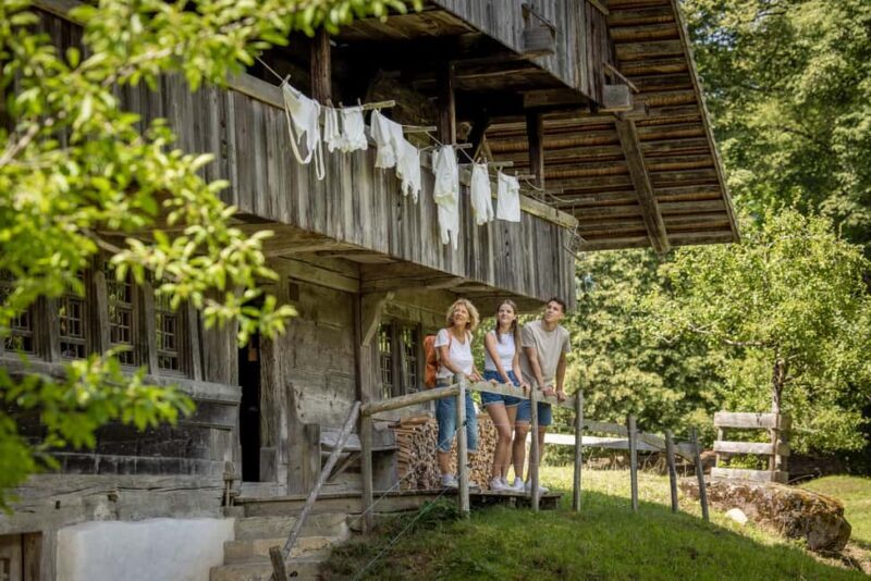 Interlaken: Admission ticket for the Ballenberg Open-Air Museum - Practical Information and Tips