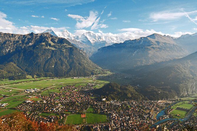 Interlaken and Grindelwald Day Trip from Lucerne - Transportation and Accessibility