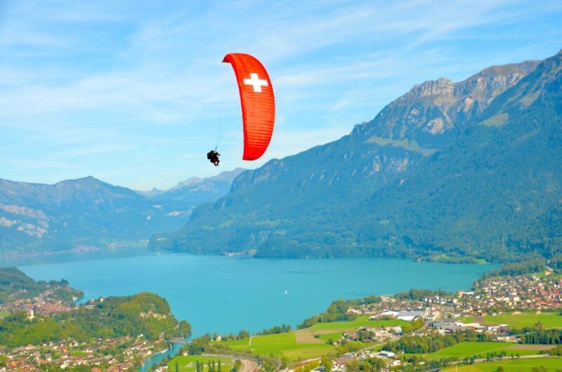 Interlaken: Paragliding Tandem High Flight - Key Points