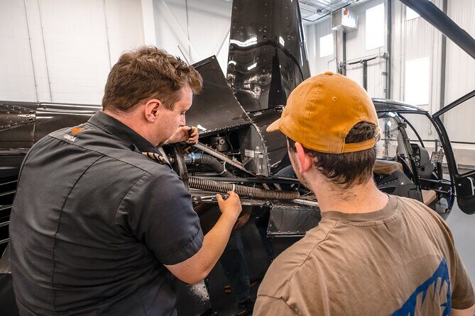 Introduction to helicopter piloting in Gatineau-Ottawa - The Itinerary and What You Can Expect