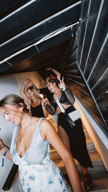 Ios: Pub Crawl with 5 Venues, 5 Shots, and 5 VIP Entrances - Ios: Pub Crawl with 5 Venues, 5 Shots, and 5 VIP Entrances — An Authentic Nightlife Experience