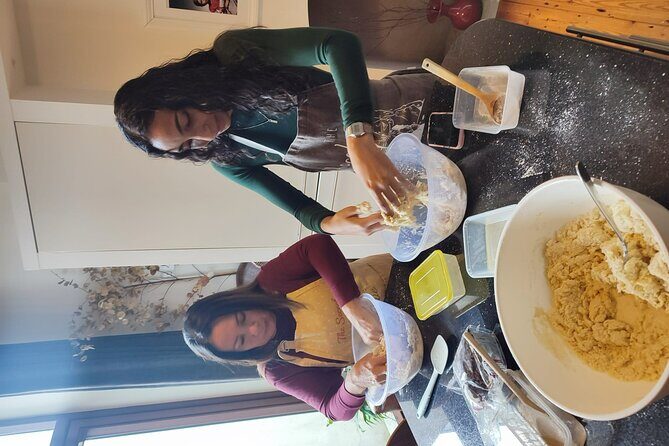 Irish Baking Class: Granny's Apple Cake, Traditional Scones - Key Points