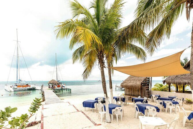 Isla Mujeres Adult Only with Beach Club Lunch - Key Points