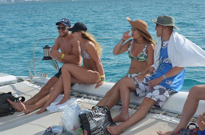 Isla Mujeres Basic Trip with Snorkel and Open Bar - Who Should Book This Tour?