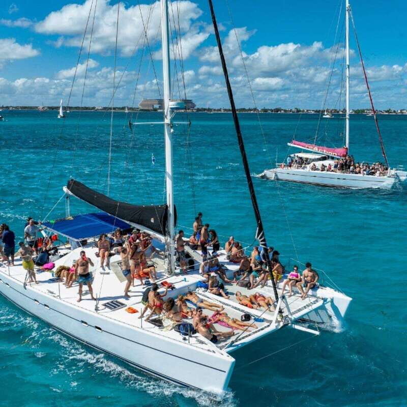 Isla Mujeres: Deluxe Catamaran Tour - Who Is This Tour Best For?
