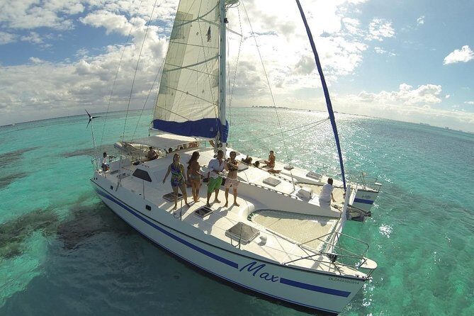 Isla Mujeres Full-Day Tour from Cancun with Lunch - Key Points