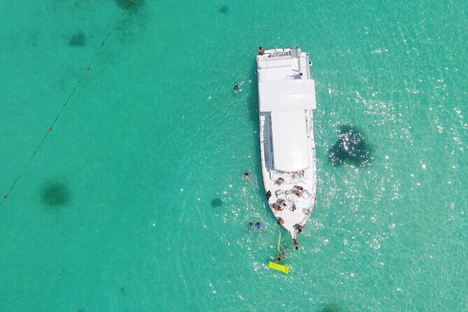 Isla Mujeres Full Day Tour on Yacht with Snorkel and Buffet - Key Points