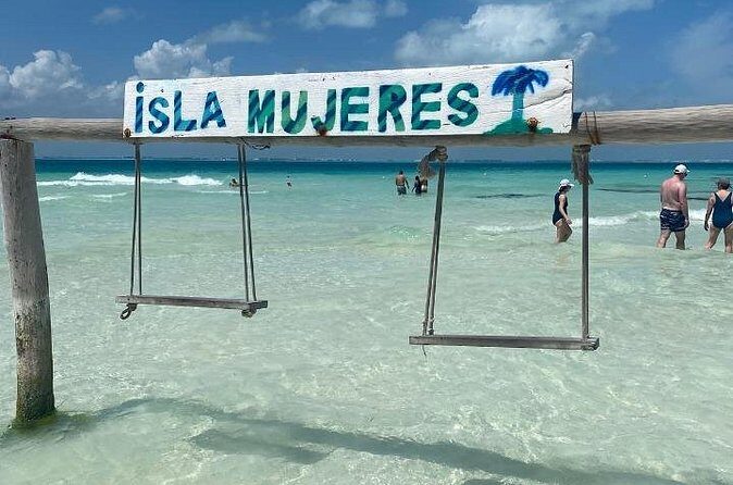Isla Mujeres on luxury catamaran with snorkel, open bar and lunch - Wrapping It Up