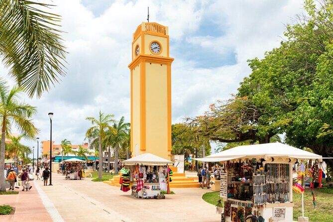 Island Frames: Photo Tour & Beach Break - Transportation & Logistics  