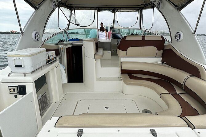 Island Fun Yacht Rental in Miami Beach - Who Will Love This Experience?