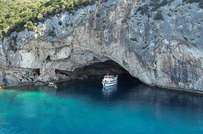 Island Hopping with Beach BBQ - FAQs