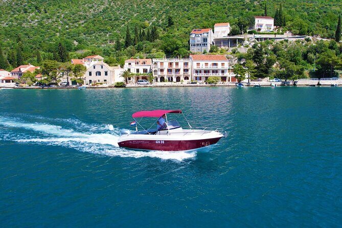 Islands & Caves Private Tour with pickup, drinks & fuel included - An In-Depth Look at the Elaphiti Islands Private Tour