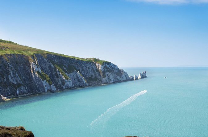 Isle of Wight - Day Tour from Portsmouth including Ferry Crossing - FAQs