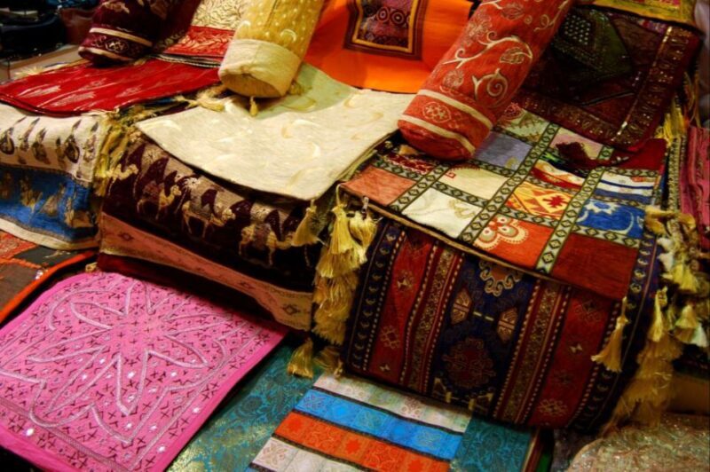 Istanbul: 4-Hour Turkish Shopping Experience - Authentic Insights from Reviewers